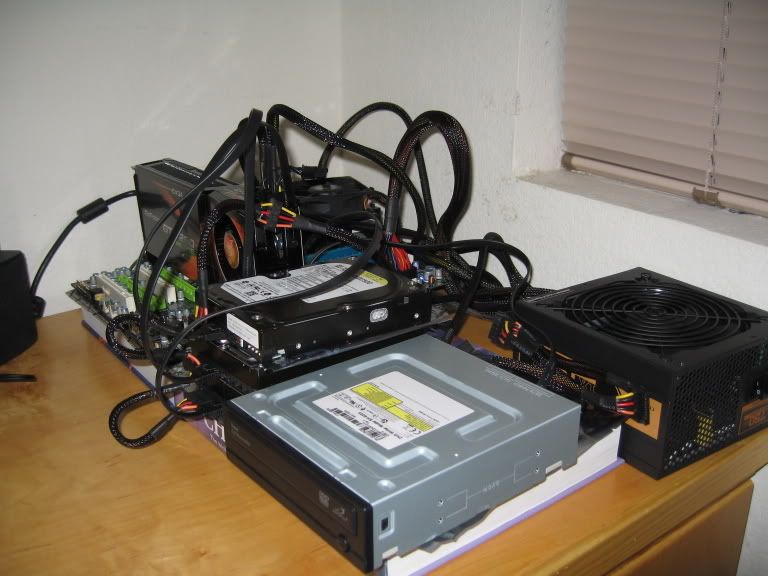 New Main Rig (Assembly, Cable Mangement, and OC'ing Phase) | Overclock.net