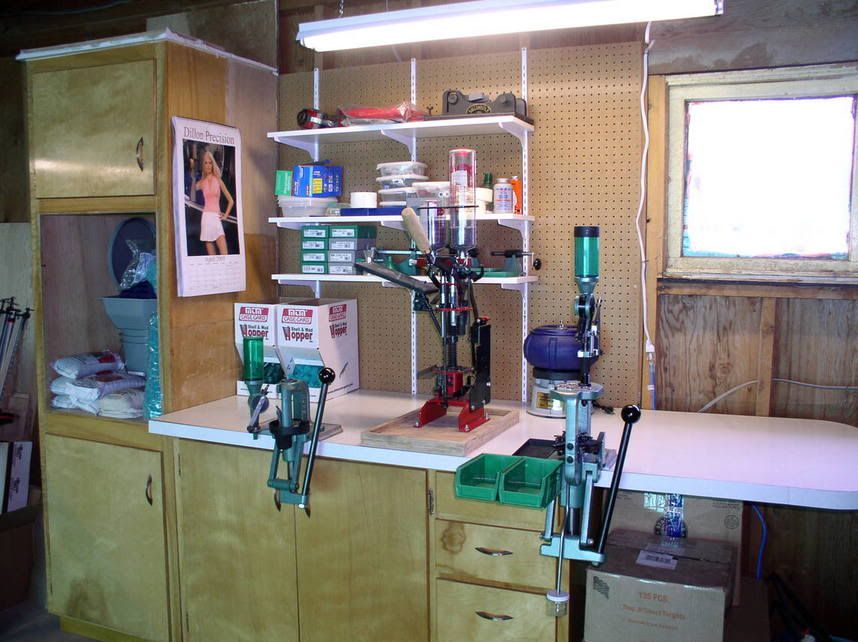 New reloading bench pics | Shotgun Forum