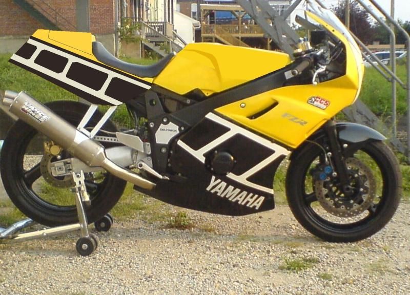 1990 Yamaha FZR400 -Faster Jussy Cat- | DO THE TON