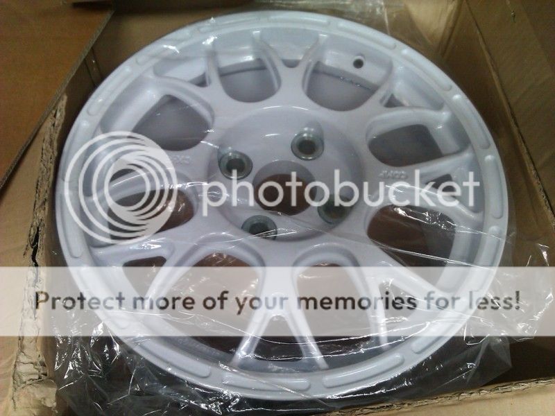 Brand new in boxes Compomotive CXR 15 x 7's : Parts For Sale | Fiesta ...