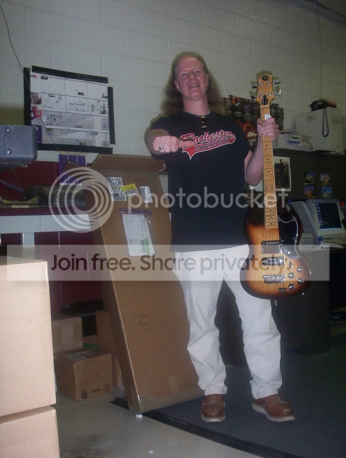 Check this out - Jim Lea bass solo!! | TalkBass.com