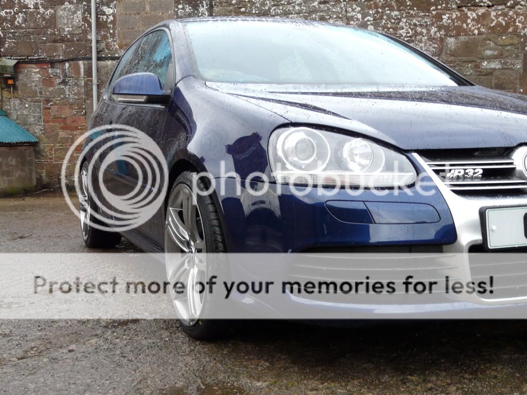 19" talladega reps on my shadow blue! :) | VW Golf R32 Forum