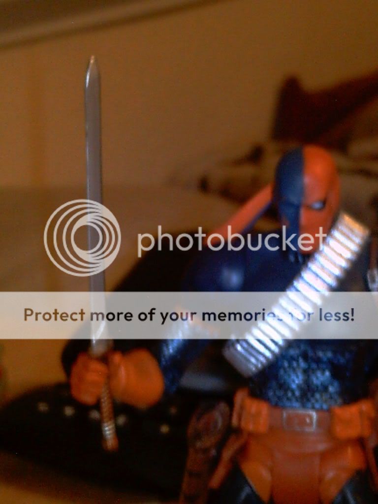 Review: DC Universe Classic Deathstroke the Terminator | The Plastic Joint