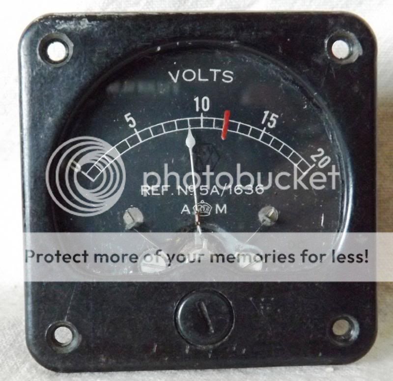 Mk I Spitfire instrument panel, white inscriptions.. help needed ...