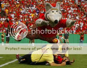 FARK.com: (3154387) Chiefs mascot KC Wolf tackles an unruly fan during ...