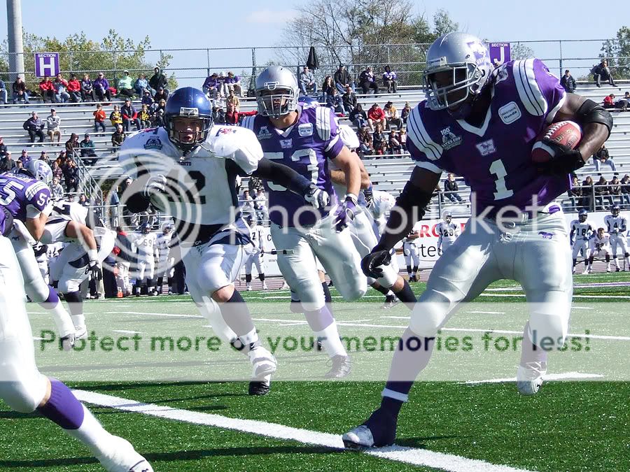 UWO Football - UWO vs UofT, 10/13/07 | The Photography Forum