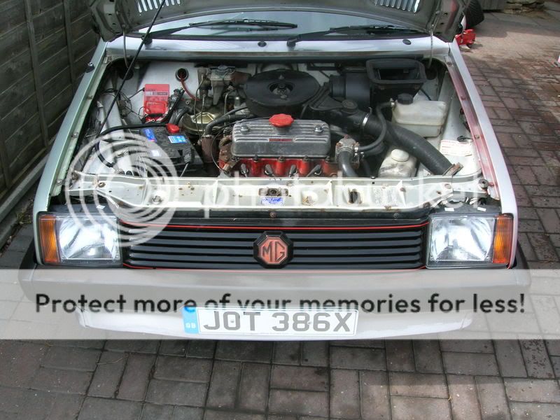 X Reg 1982 MG Metro 1300 | Retro Rides