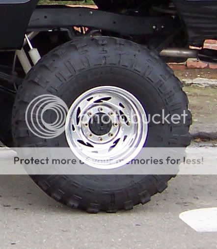 38" TSL SUPER SWAMPER RADIALS on Weld wheels | Pirate 4x4