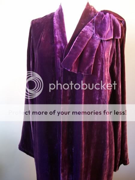 Dorothea's Closet Vintage Clothing 20s Robe PURPLE VELVET Flapper Jacket