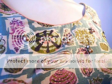 Dorothea's Closet Vintage Dress Shell Print Novelty Print Beaded Dress