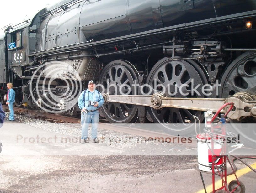 UP 844 loco pics