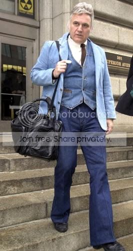 Eccentric Democratic lawmaker James Traficant freed from jail: ontd ...