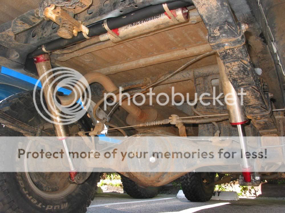 lets see rear shock mounts | Pirate 4x4
