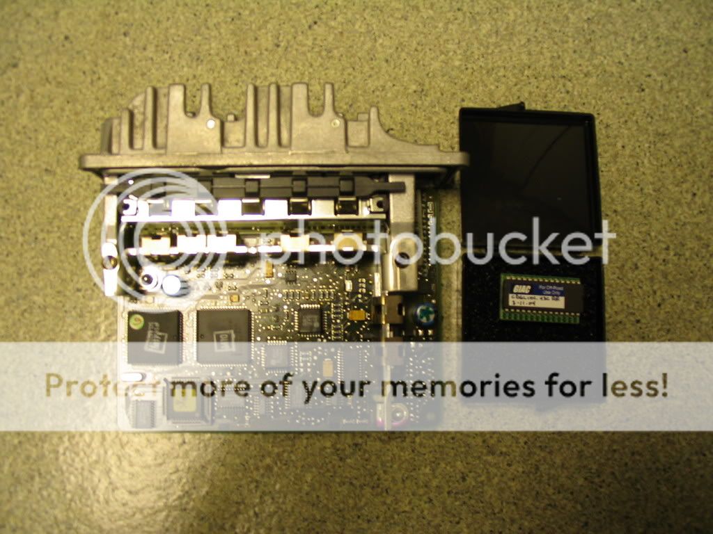 Did i get the wrong chip for my ECU? I dont see Where i can fit it ...