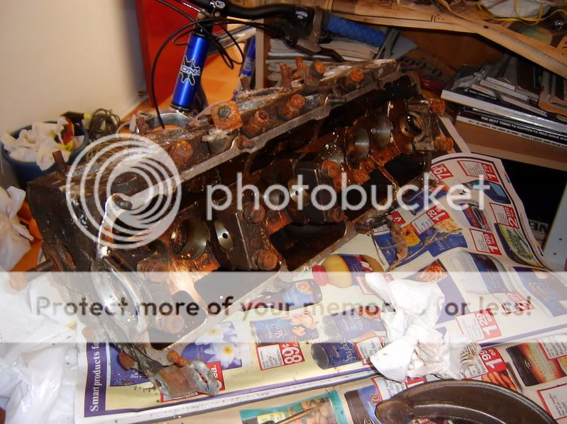 Fundamental bargain 8v motor build with some scientific principle ...