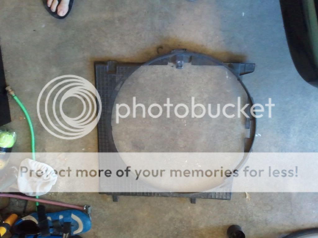 OM606 Coolant Flush / Fan Clutch Refill Pictorial | Mercedes-Benz Forum