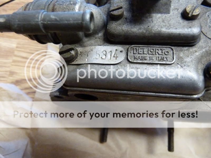 Dellorto dual 40mm carbs w/ 8v intake manifold tapped for nitrous wet ...