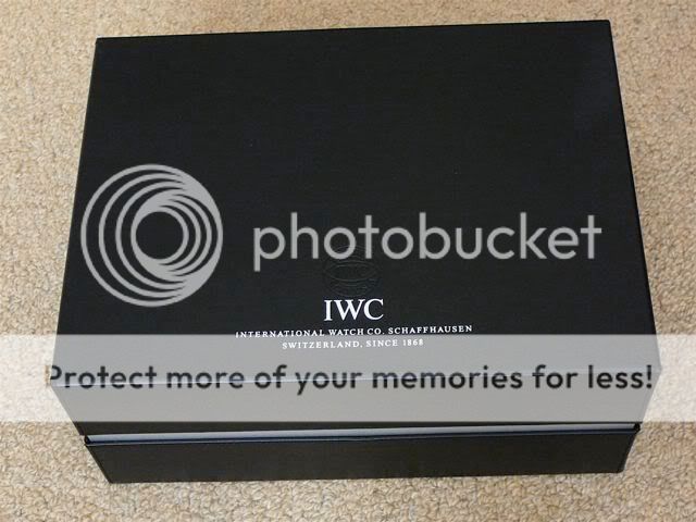 TimeZone : IWC Archive » IWC's new packaging