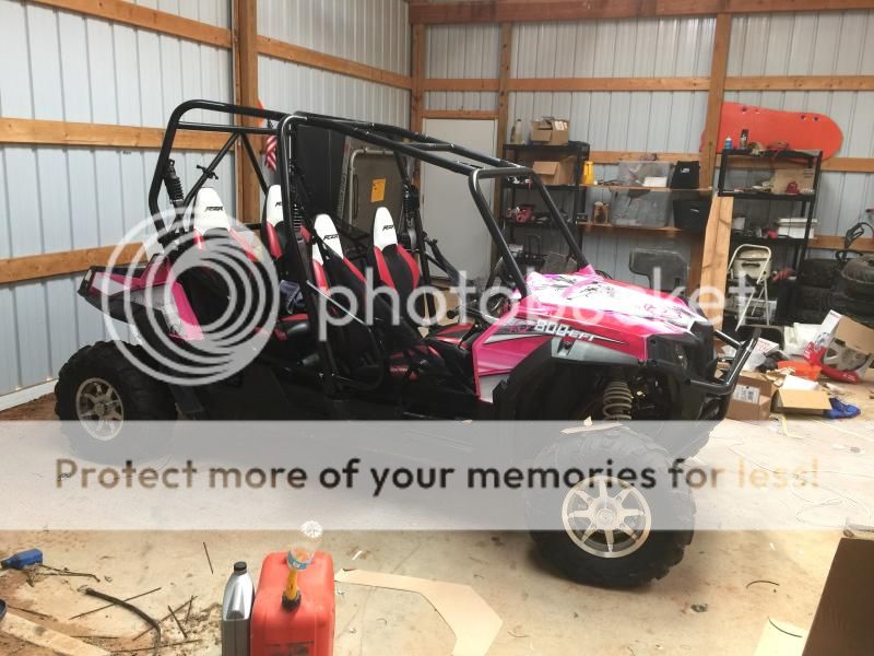 2011 rzr4 800 4 seater Pink | Polaris RZR Forum - RZR Forums.net