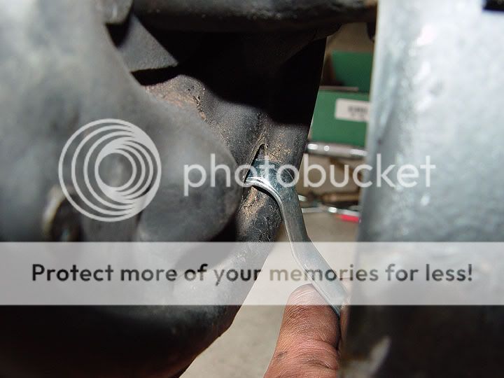 Adjusting Rear Drum Brakes - AUSJEEPOFFROAD.COM Jeep News Australia and ...