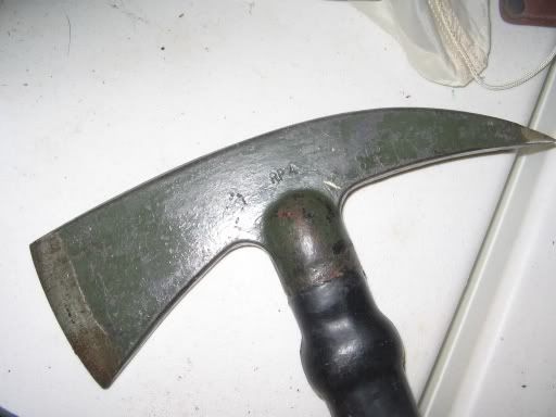 USAAF crash axes..WW2 | BladeForums.com