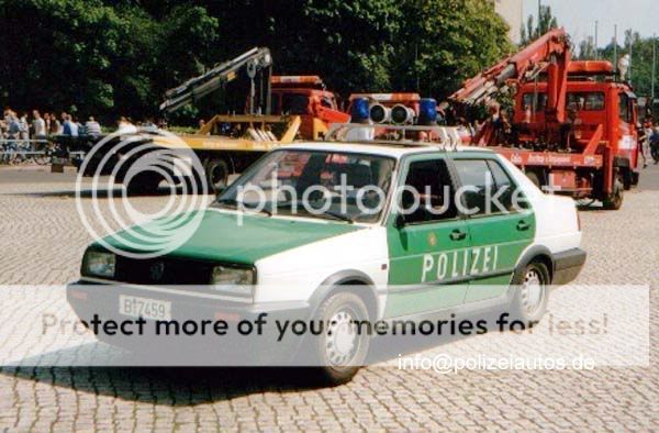 Polizei green? | VW Vortex - Volkswagen Forum