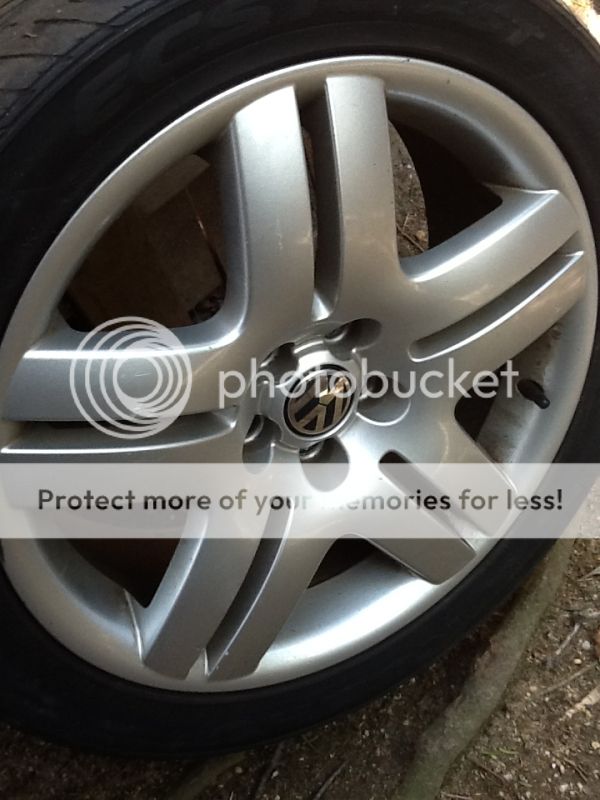 Wtb one long beach wheel or sell 3 Lmk | VW Vortex - Volkswagen Forum