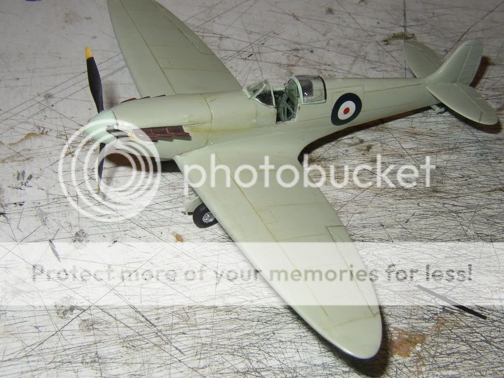 Spitfire PR.Ia N3071 - Airfix 1/72 - Edgar Brooks Memorial Group Build ...