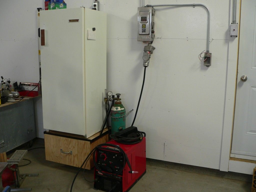 Lincoln Square Wave TIG 175 for $300