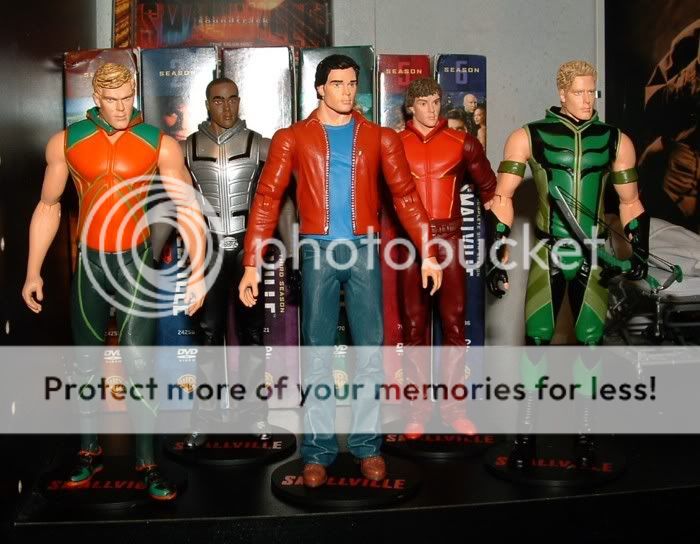 Smallville Series 2 Figures from DC Direct - KryptonSite Forums