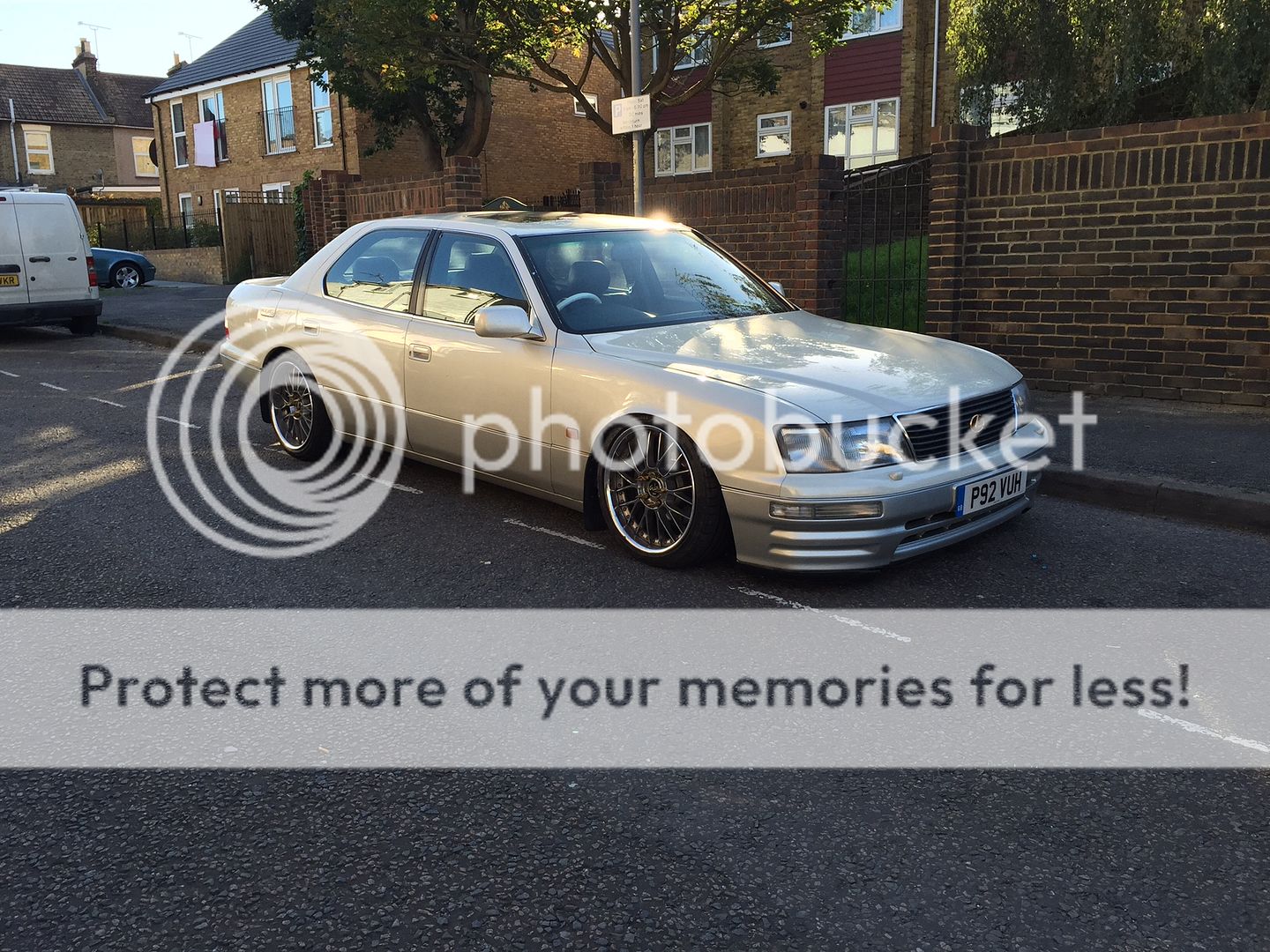 Gangster 1996 LS400 - BC coils, Stich Wheels, Exhaust, Interior bits ...