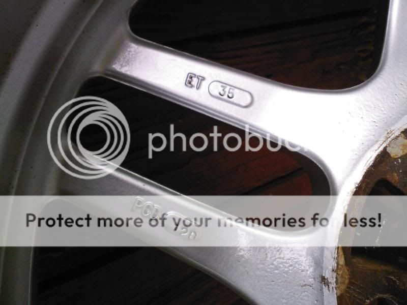 Avalini/M Parallel Spoke 37 style-18x8+20 (1), and 18x8+35 (2), 5x120 ...