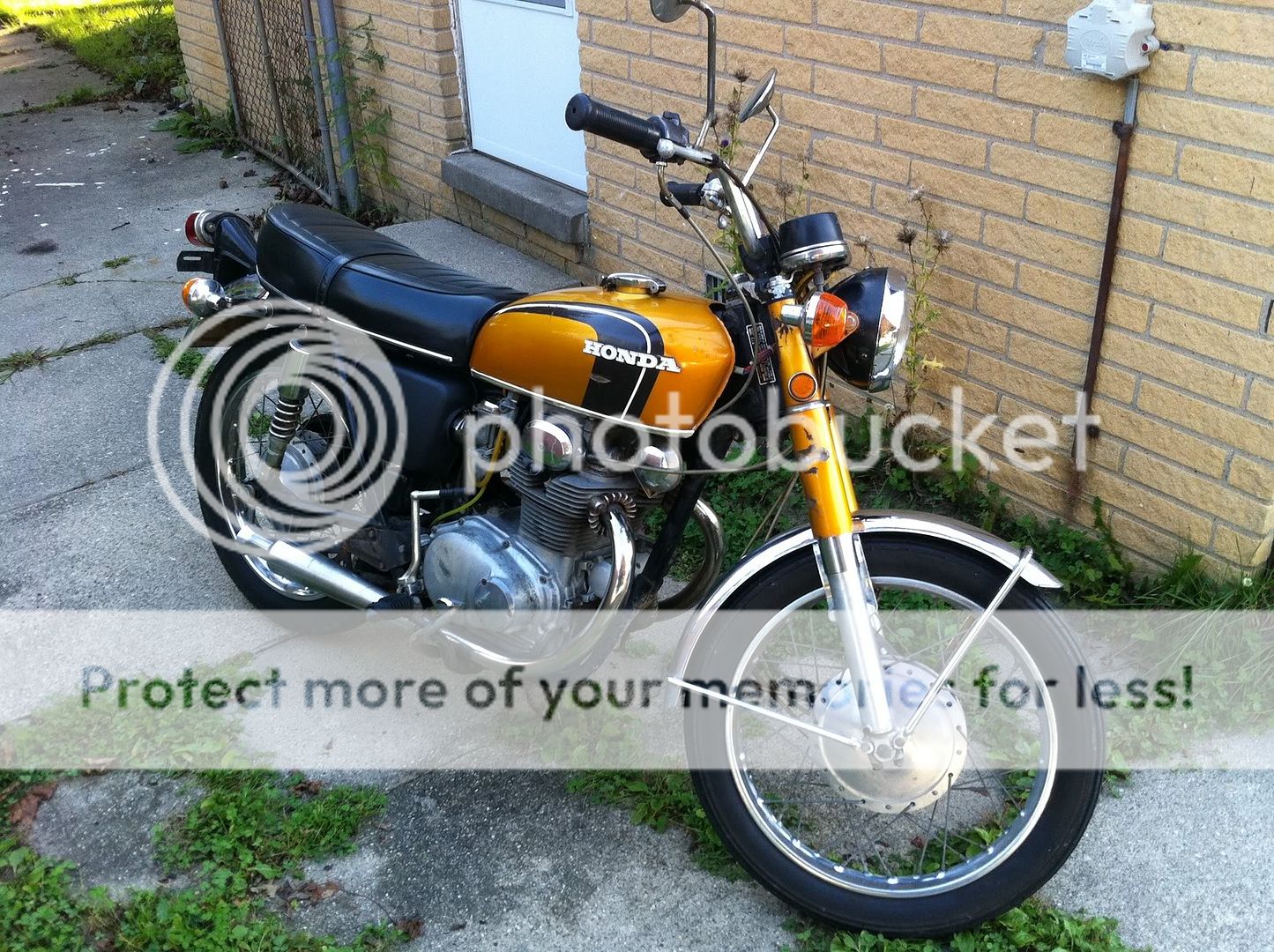 Black and Gold Cafe - 71 CB350 | DO THE TON