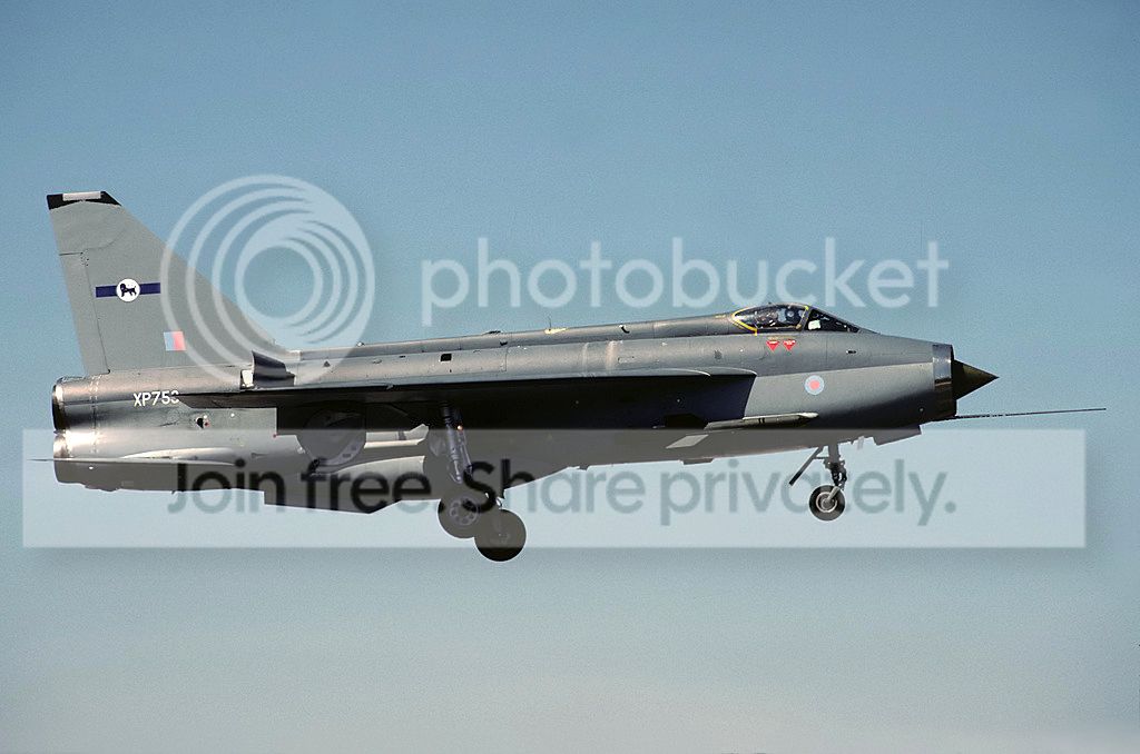 RAF Binbrook-Lightning Heaven - FighterControl
