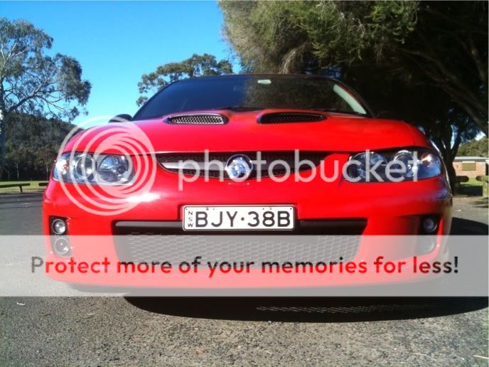 Red VX Executive - VZ Monaro Front end project | Just Commodores