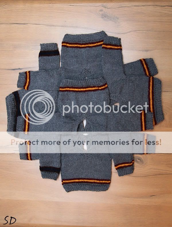 5 Harry Potter uniform sweaters! « Stassy Dodge and Models of the Sea ...