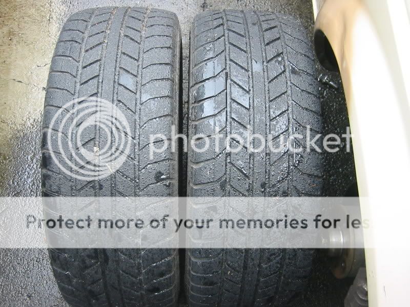 are these directional tires? | VW Vortex - Volkswagen Forum