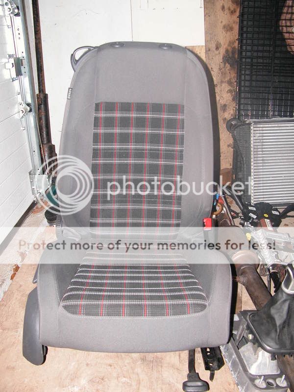 F.S. Plaid front seats in CT | VW Vortex - Volkswagen Forum