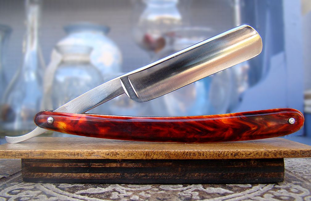 Böhler Stahl 'Star of David' Razor | TheShaveDen