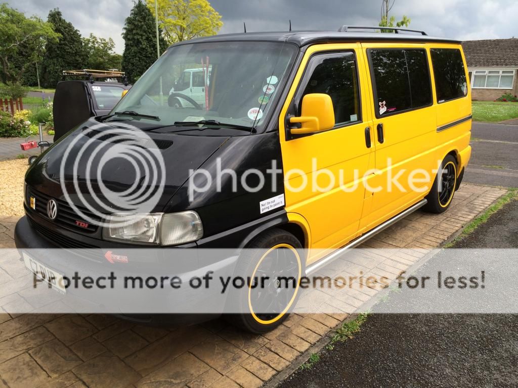 Team Yellow resprayed | VW T4 Forum - VW T5 Forum