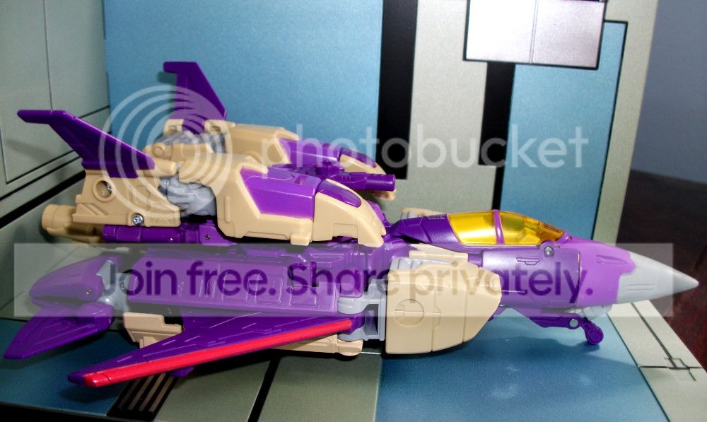 Generations Blitzwing | Page 27 | TFW2005 - The 2005 Boards