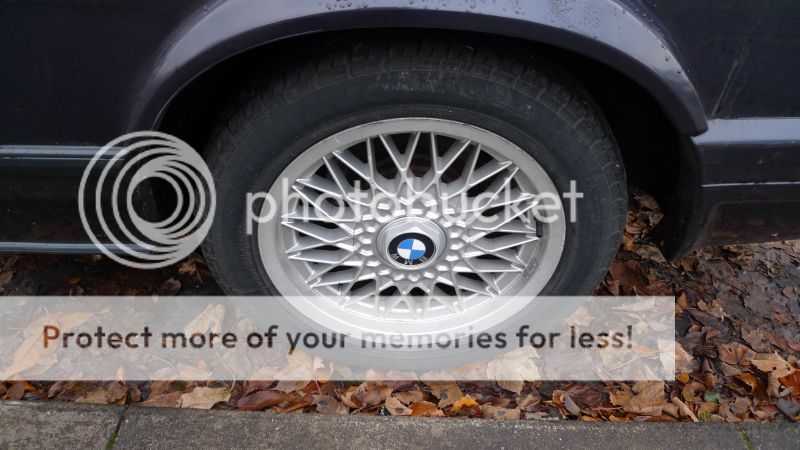 Extremely rare 16 x 7.5 BMW E28 M5 wheels/tyres - with photo | Retro Rides