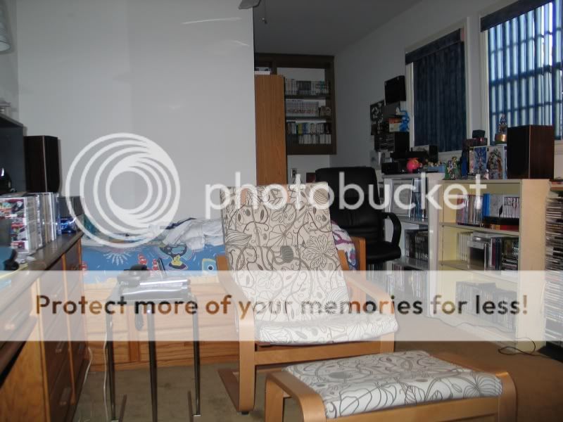 Post pictures of your gaming setup - 2005 Edition | Page 8 | NeoGAF