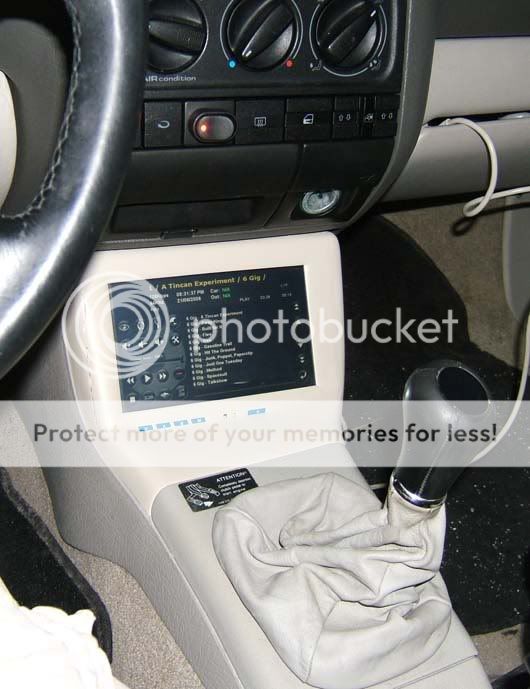 Show me your modified centre console's | VW Vortex - Volkswagen Forum