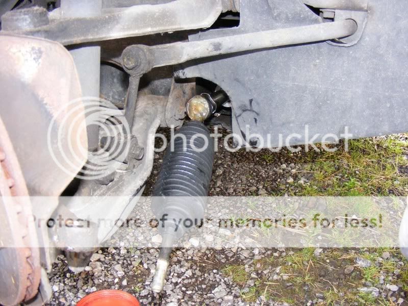 Guide : Tie Rod End (track Rod End) And Steering Gaitor Replacement ...
