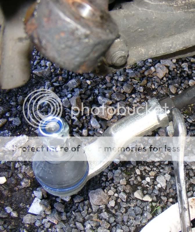 Guide : Tie Rod End (track Rod End) And Steering Gaitor Replacement ...