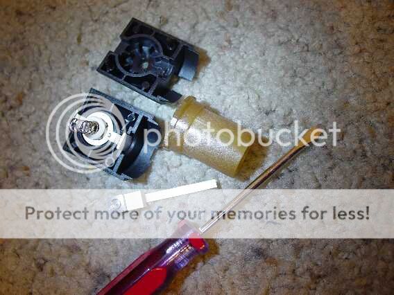 Modding a Maglite c cell switch to a momentary. | Candle Power ...