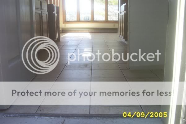 How do you get thin grout lines?