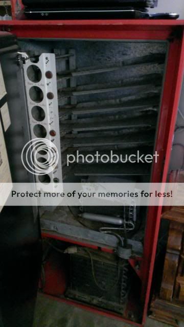 Vendo 63 Coke machine! $500obo | Museum of the Game® Forums