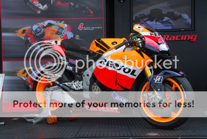 Honda RCV (211-212-213) details | RC51 Forums